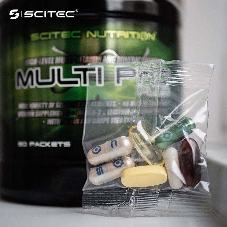 MULTI-PRO PLUS 30 PACHETE Scitec Nutrition. Recosport